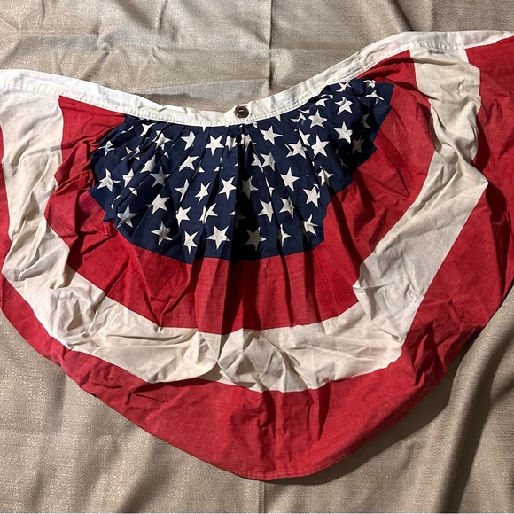 Holiday | 5 Flag Cloth Buntings | Poshmark